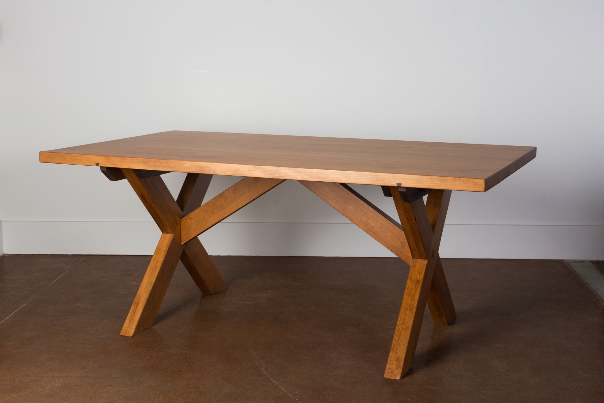 Modern Windsor Tables – Windsor Workshop